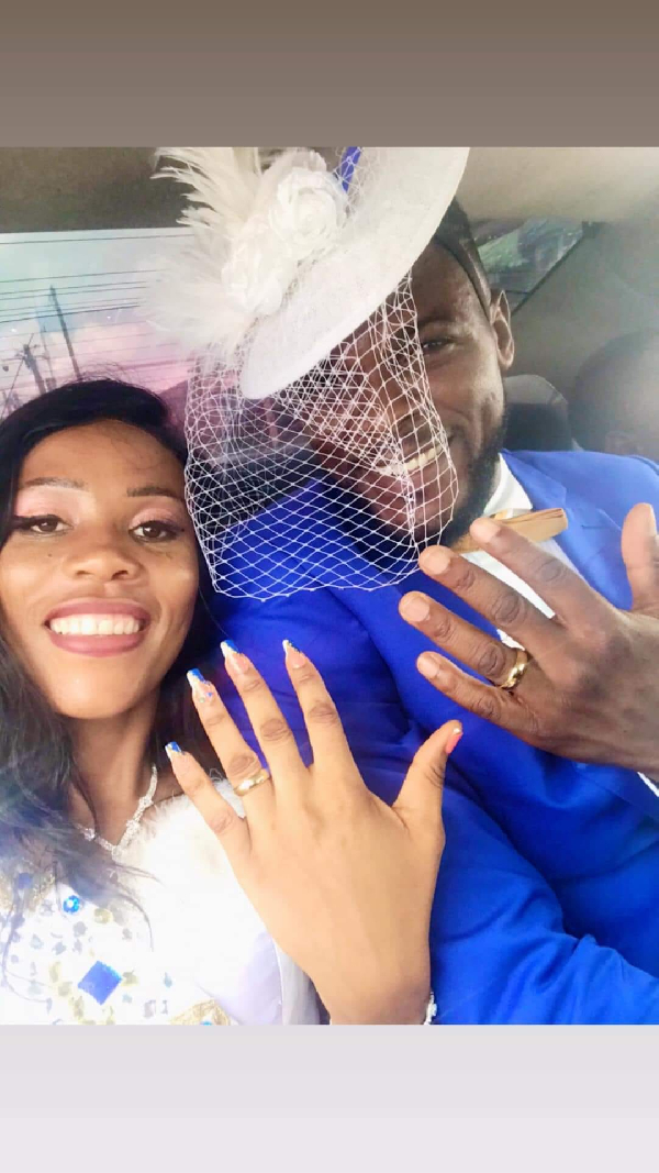 Mariage : les belles images du journaliste d'Equinoxe Azeh et sa femme