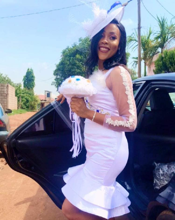 Mariage : les belles images du journaliste d'Equinoxe Azeh et sa femme